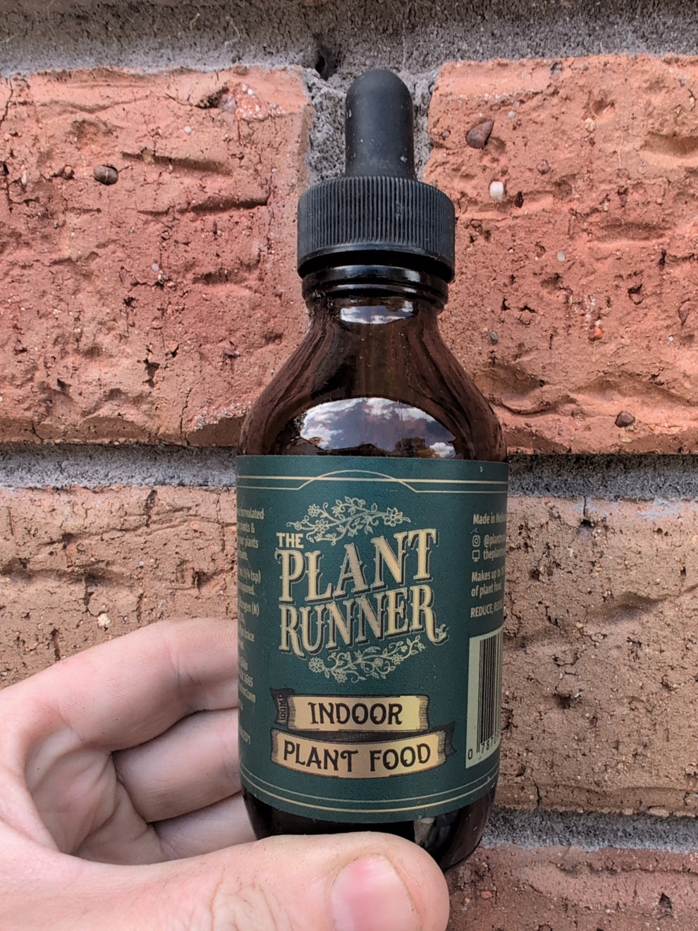 Plant Runner Indoor Plant Food Liquid Fertiliser – Roots & Shoots
